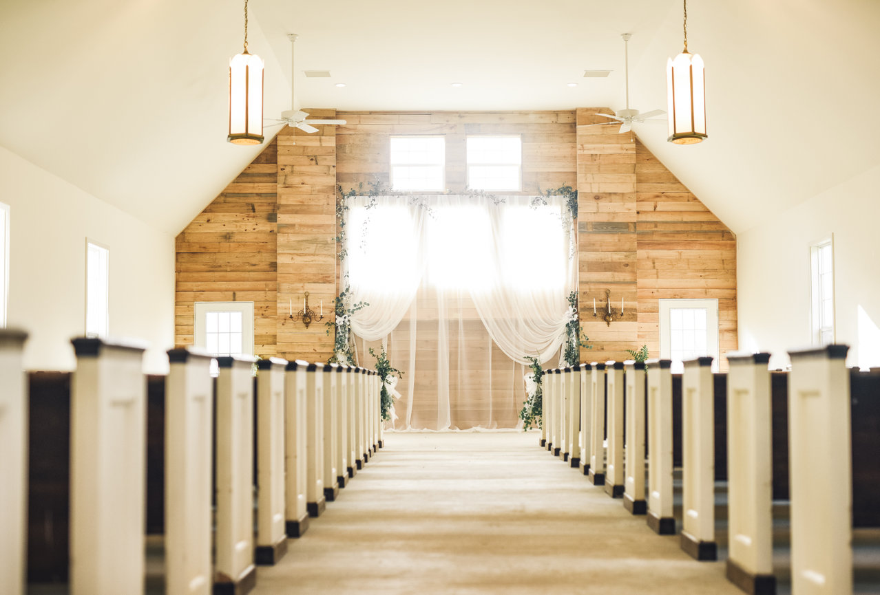 December Indoor - Hedge Farm